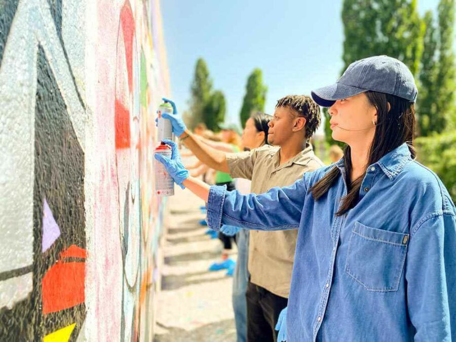 Authentic Berlin Graffiti Experience: Paint at Mauerpark Wall